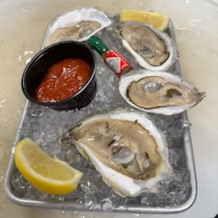 One Eyed Willy's Seafood Shack | Best Seafood in Meriden