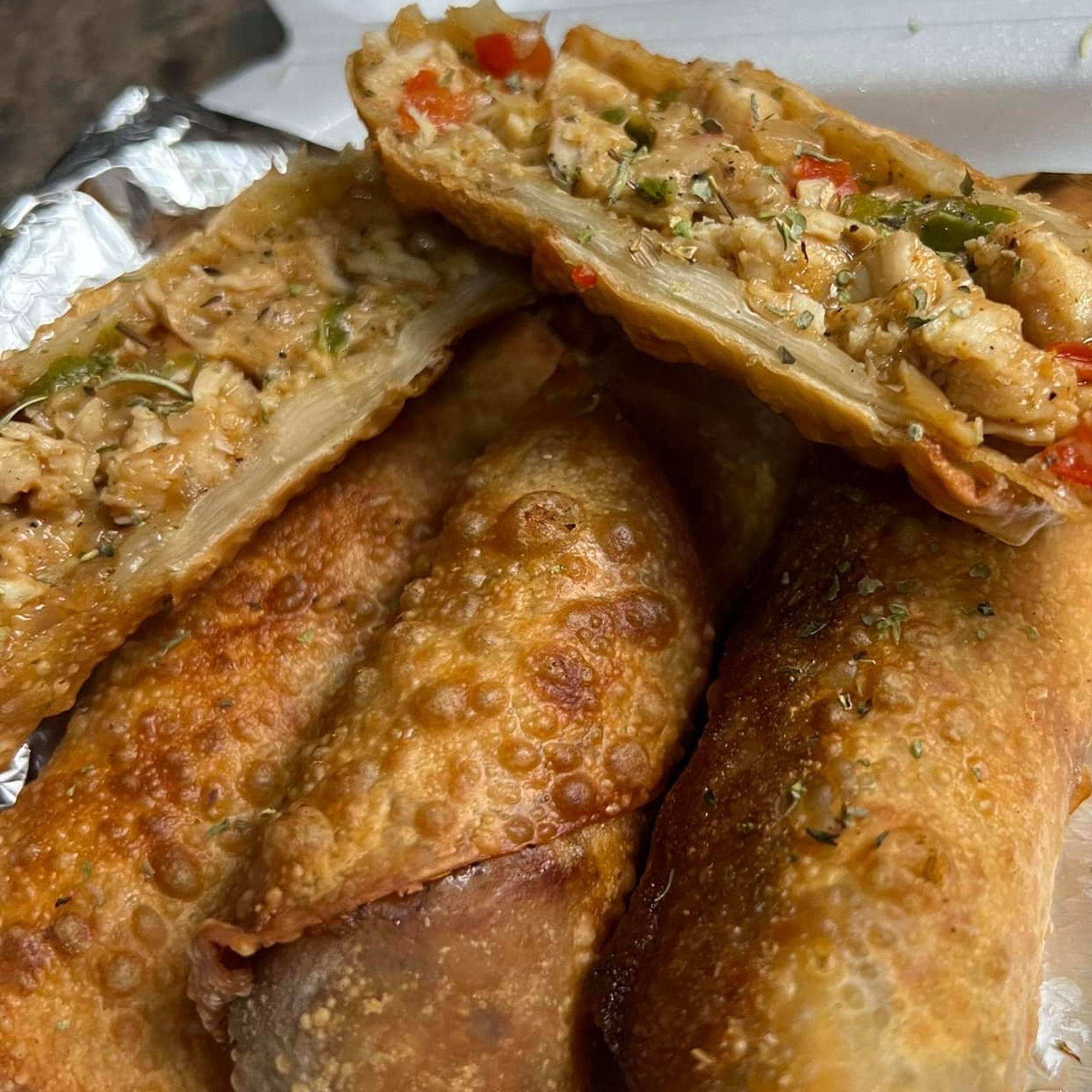 Sumtin' 2 Eat | Best Soul Food Restaurant in Flint