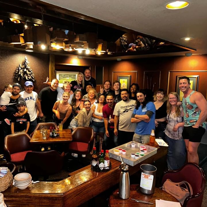 Hale's Restaurant & Lounge | Best Diner in Hillsboro