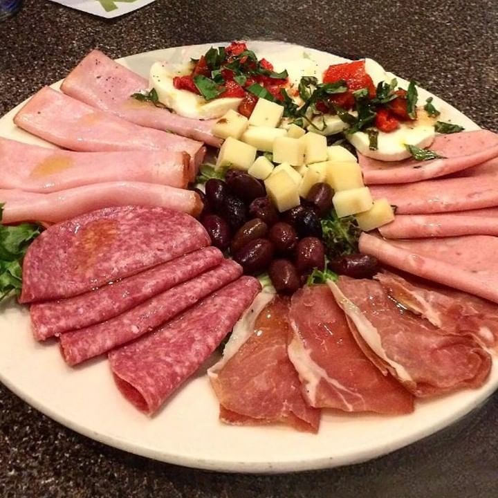 Best Italian food in Raleigh, NC | Vic's Italian Restaurant & Pizzeria