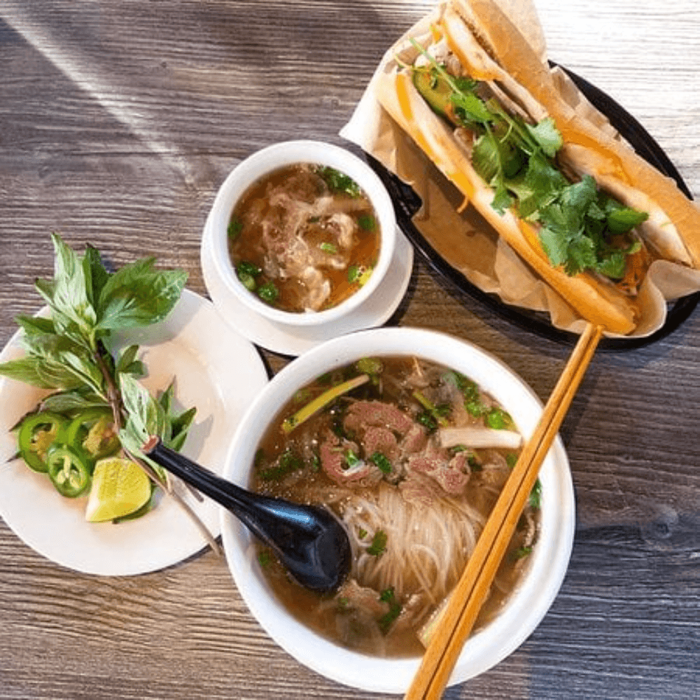 Hello Vietnam Pho & Roll | Best Pho Restaurant in Arizona
