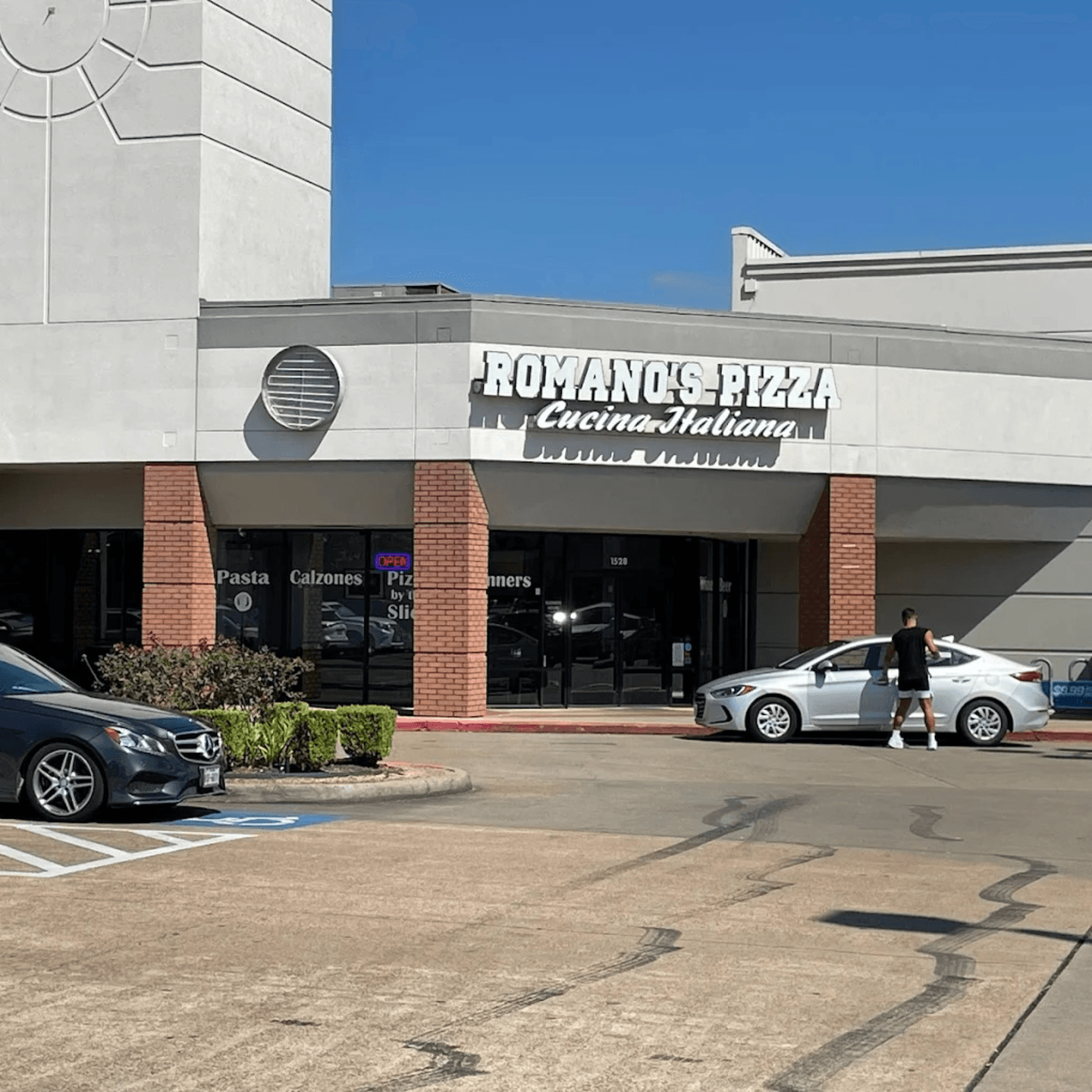 Romano's Pizza | Our Story