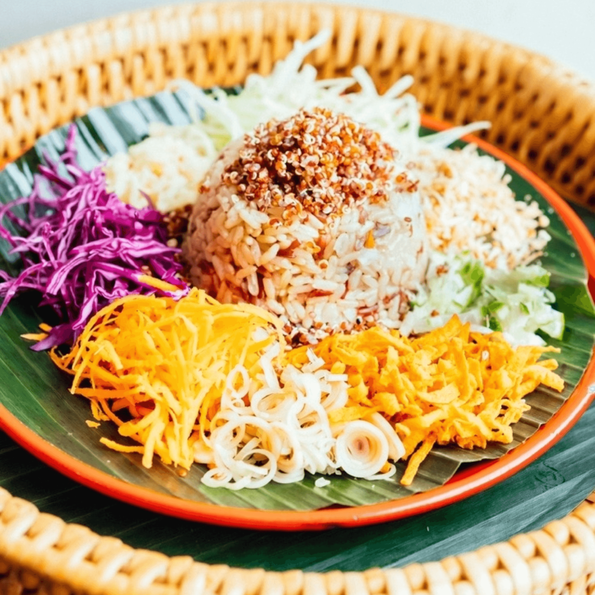 Best Thai food in Montclair, Oakland, CA | Daughter Thai Kitchen | Thai ...
