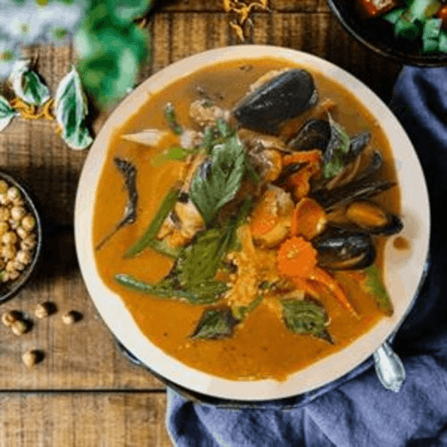 Best Thai food in Bloomington, IN | Blooming Thai | Thai food near me