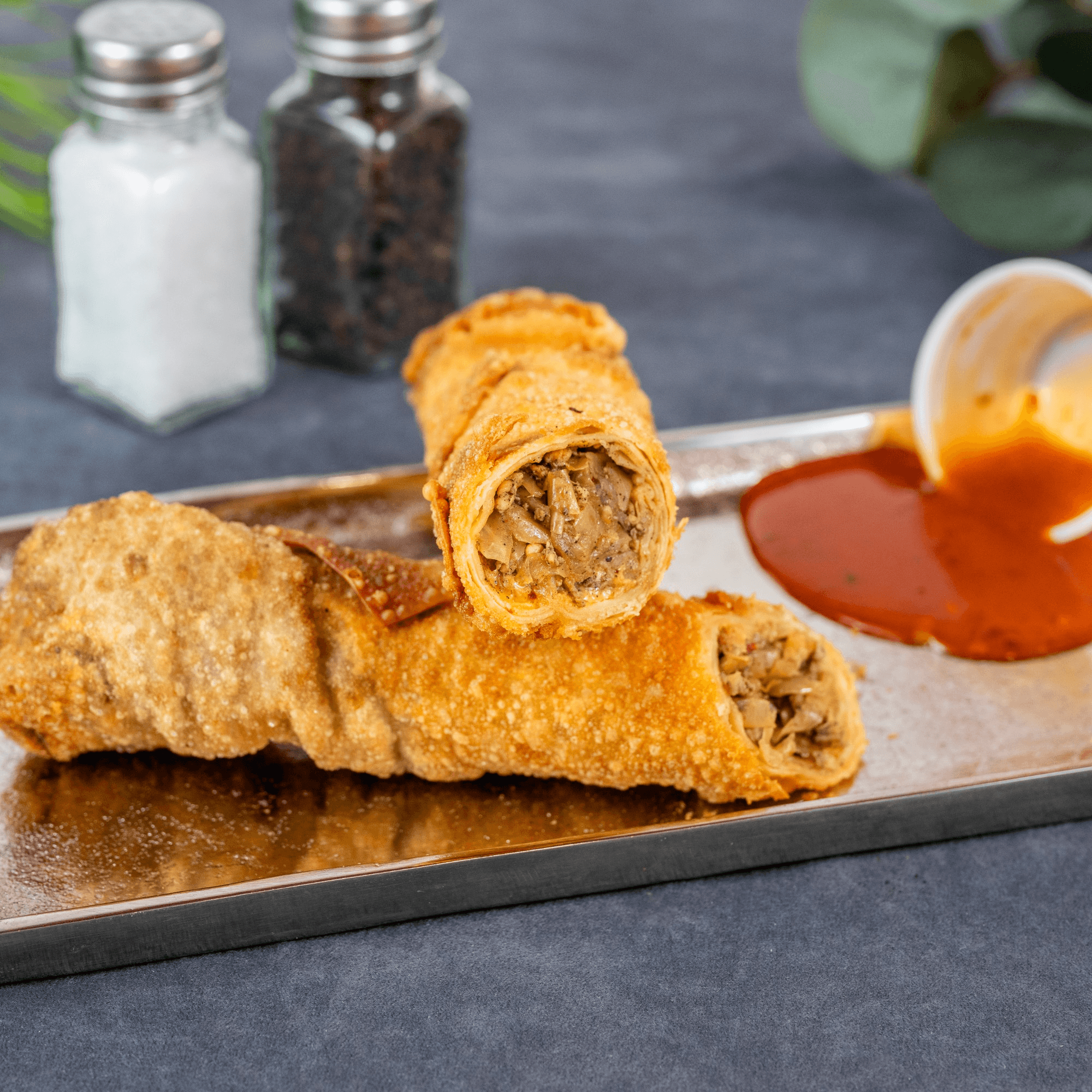 Tastee Rolls | Best Restaurant in IL