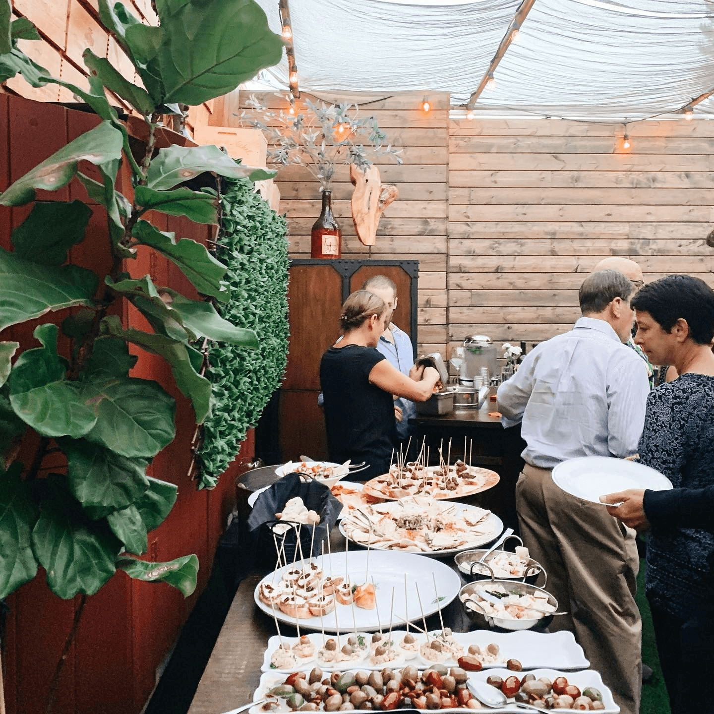 Best Tapas in Tarzana, CA | Vino Wine & Tapas Room | Tapas near me