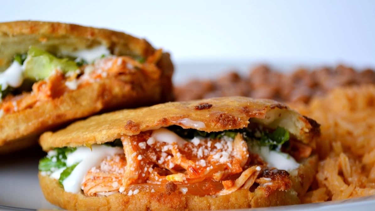 Best Mexican food in Bothell, WA | Aca Las Tortas Bothell | Mexican ...