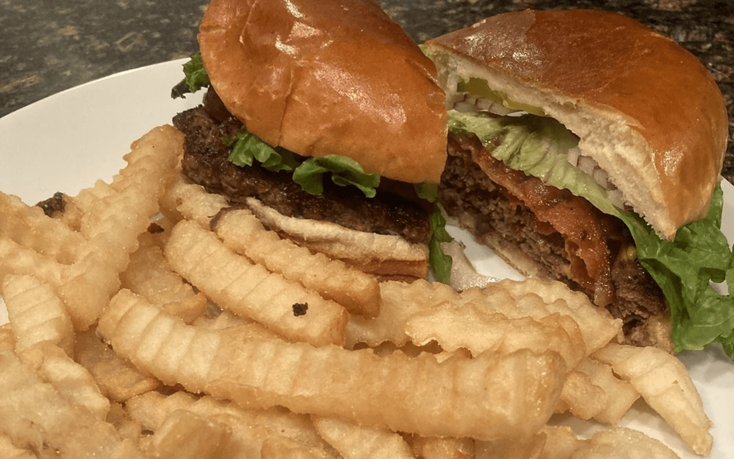 Burger Bite | Best American Food in Chicago