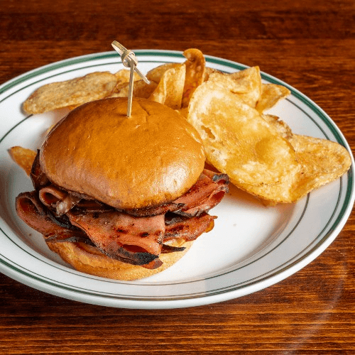 Two Nines Kitchen and Bar | Best bar and grill in Williamsville, NY