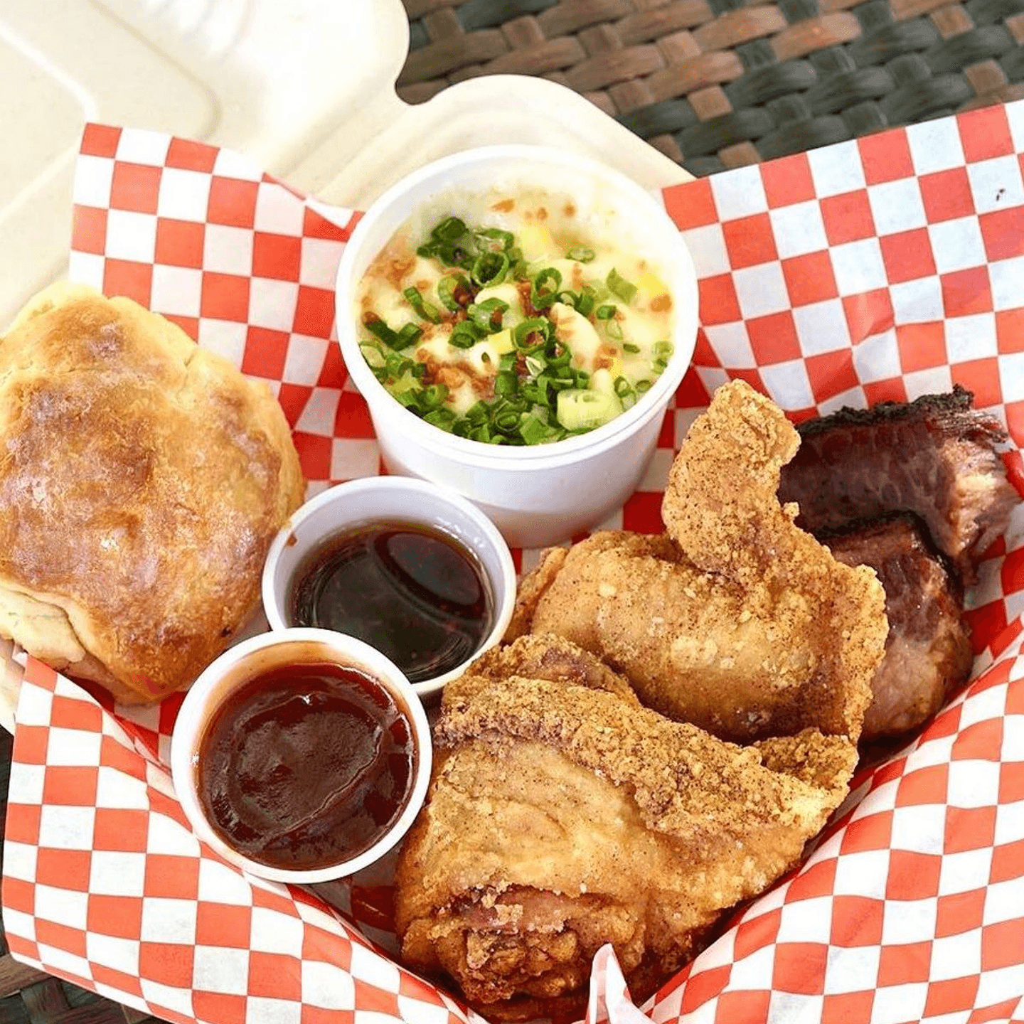 Chicken & Brisket | Best Wings in Pearl City