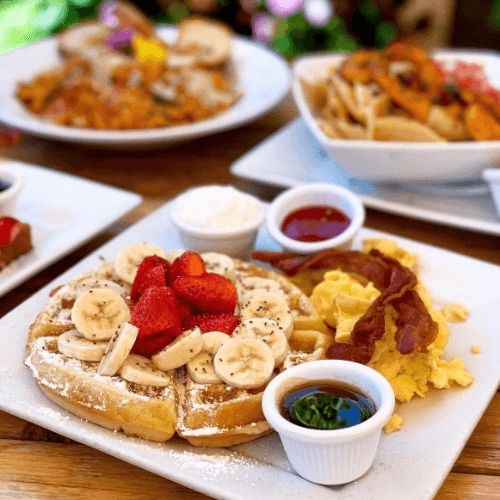 Vees Cafe | Best cafe in CA