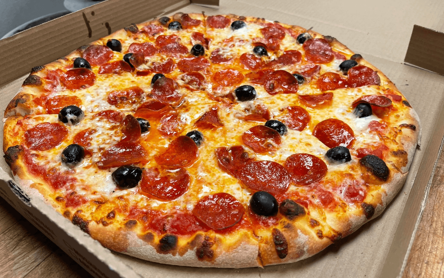 Best Pizza in Norwell, MA | Blue Moon Pizzeria | Pizza near me