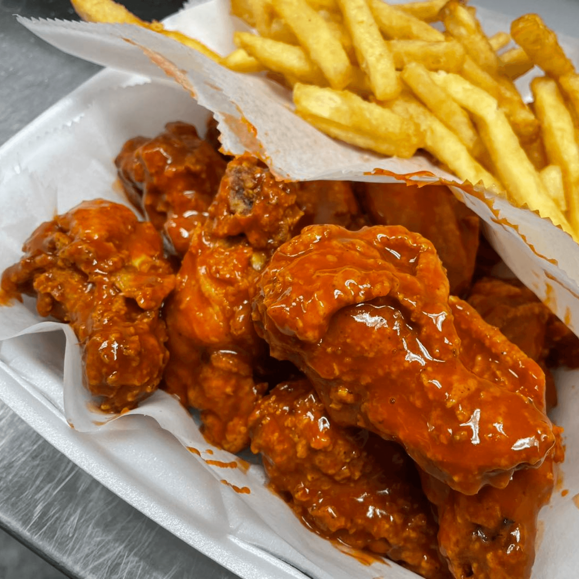 Best Fried chicken restaurant in Belvidere, IL | The Big Catch & Crispy ...