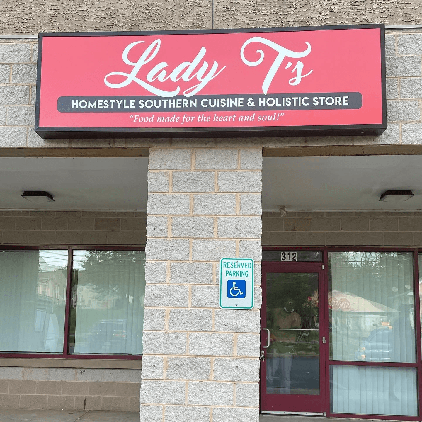 Best Southern food in Norristown, PA | Lady T Homestyle Southern ...