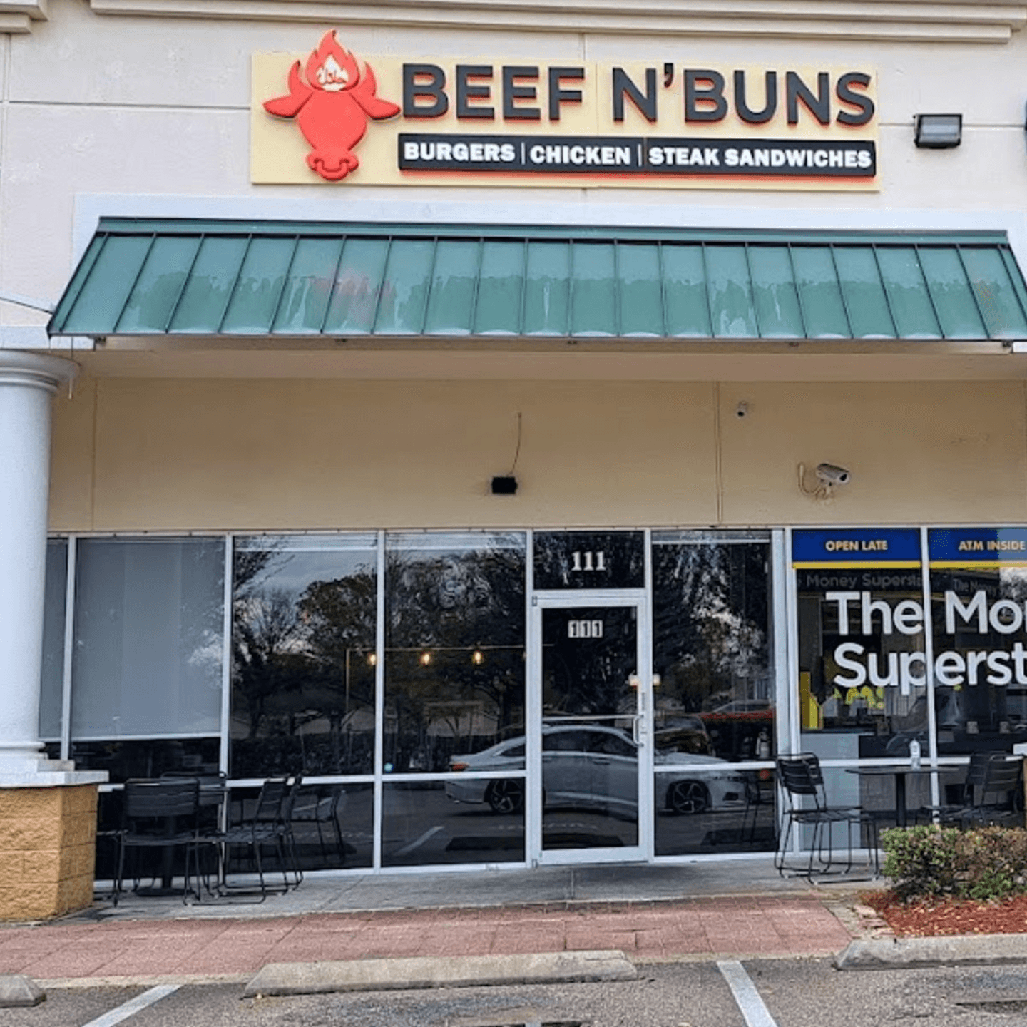 Best Burgers in South Orlando, FL | Beef N' Buns | Burgers near me