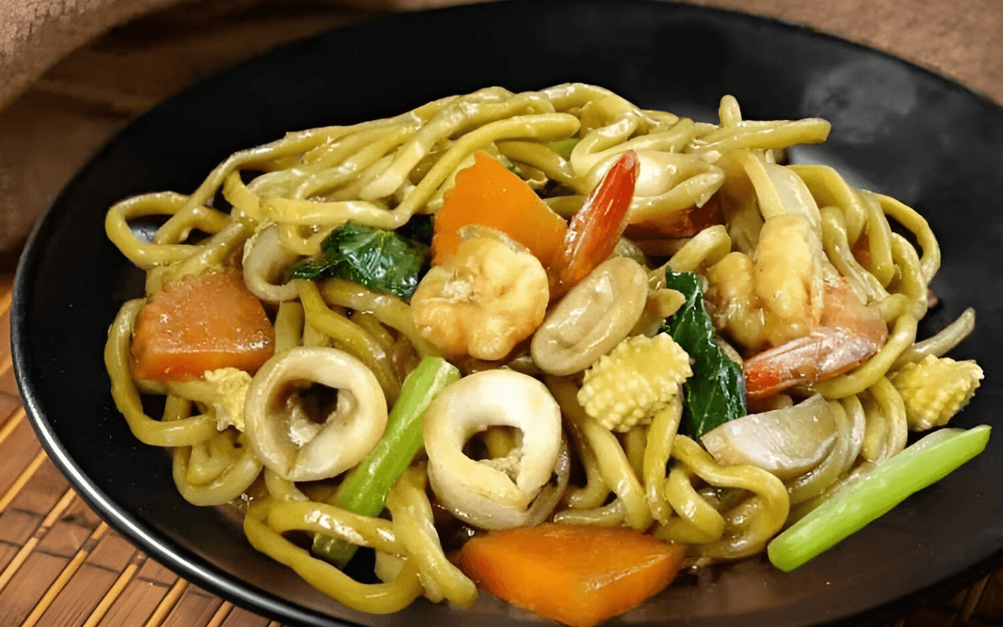 Best Chinese food in Goodrich - Kirtland Park, Cleveland, OH | Bo Loong ...