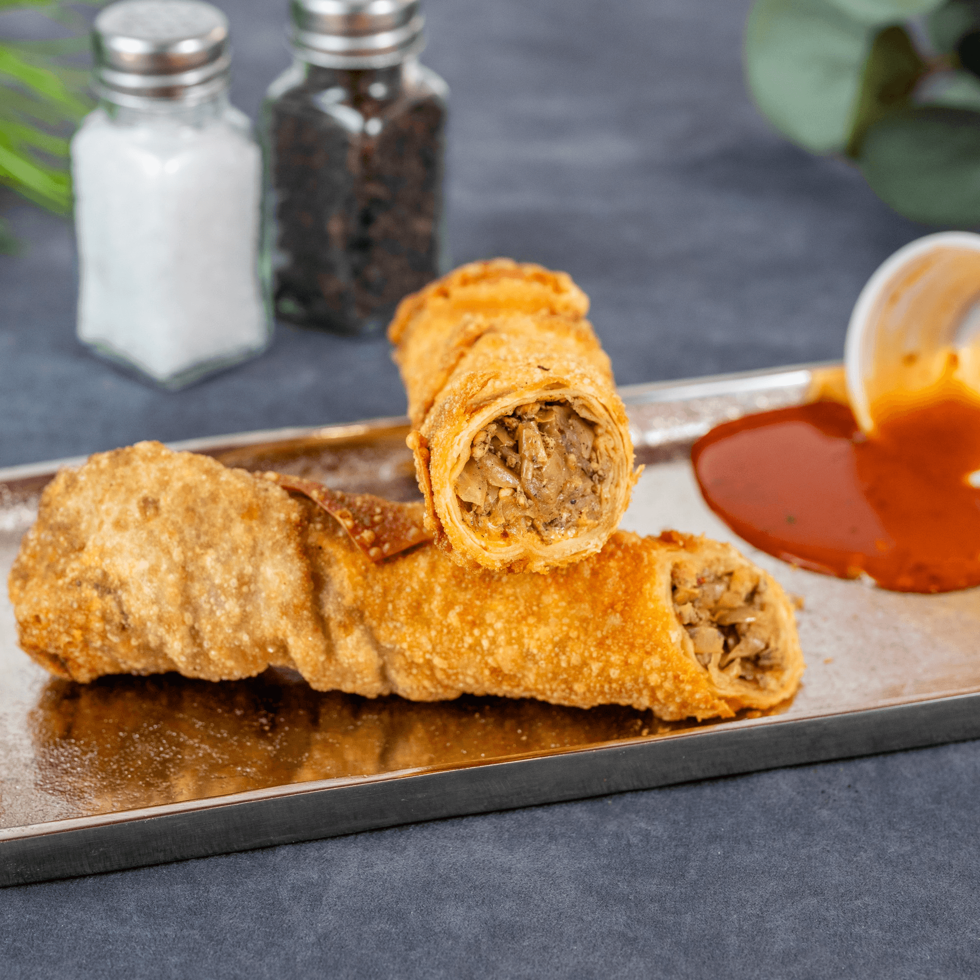 Tastee Rolls | Best Restaurant in IL