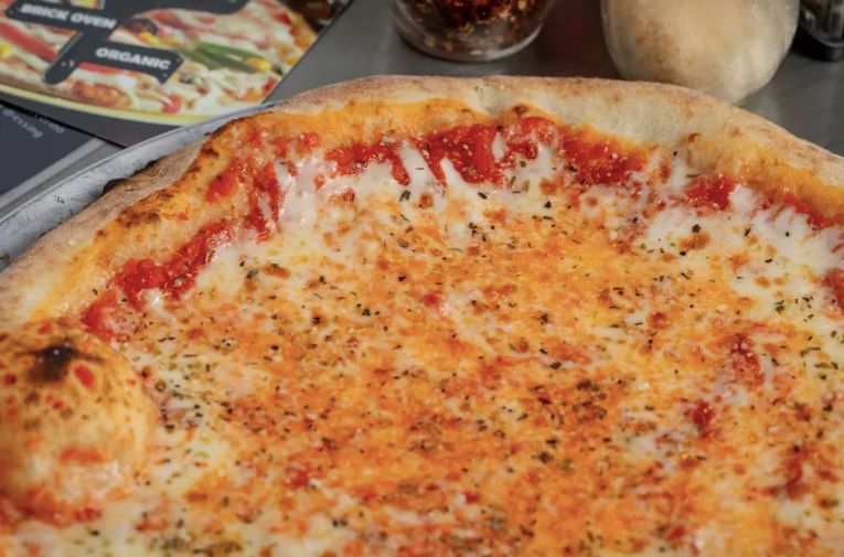 Best Pizza in Pooler, GA | Green Fire Pizza Pooler | Pizza near me