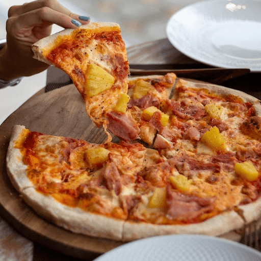 Ginellis Pizza | Best pizza in Minneapolis, MN