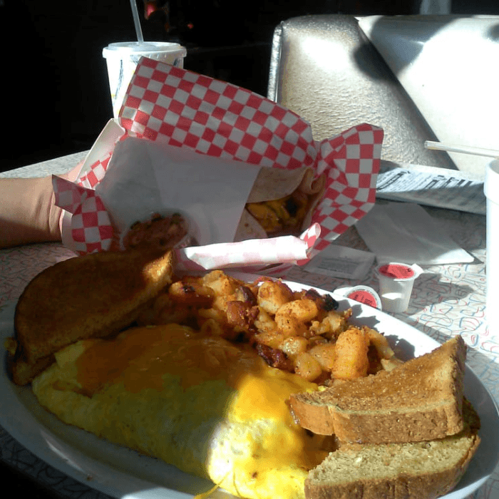 Beeps Fast Food Online Menu | Best Diner in Van Nuys