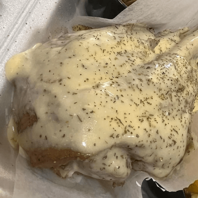 Sumtin' 2 Eat | Best Soul Food in Flint