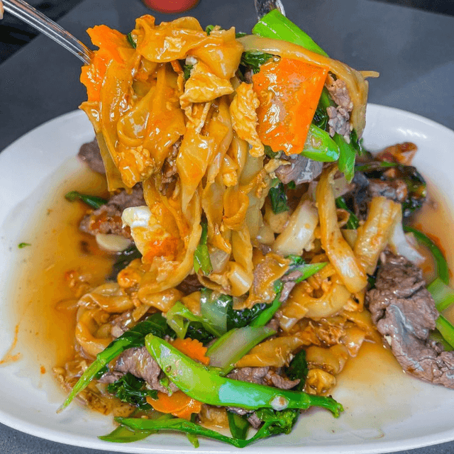 Phnom Penh Noodle Shack | Best Asian Restaurant in Long Beach