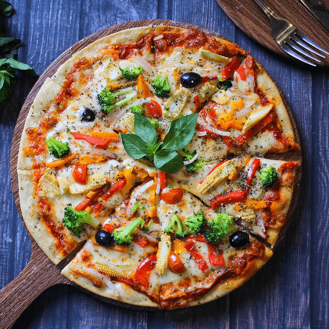 Ginellis Pizza | Best Pizza in Minneapolis