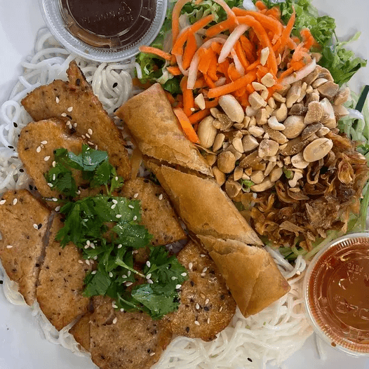 Best Vietnamese food in San Diego, CA | Goi Cuon | Vietnamese food near me